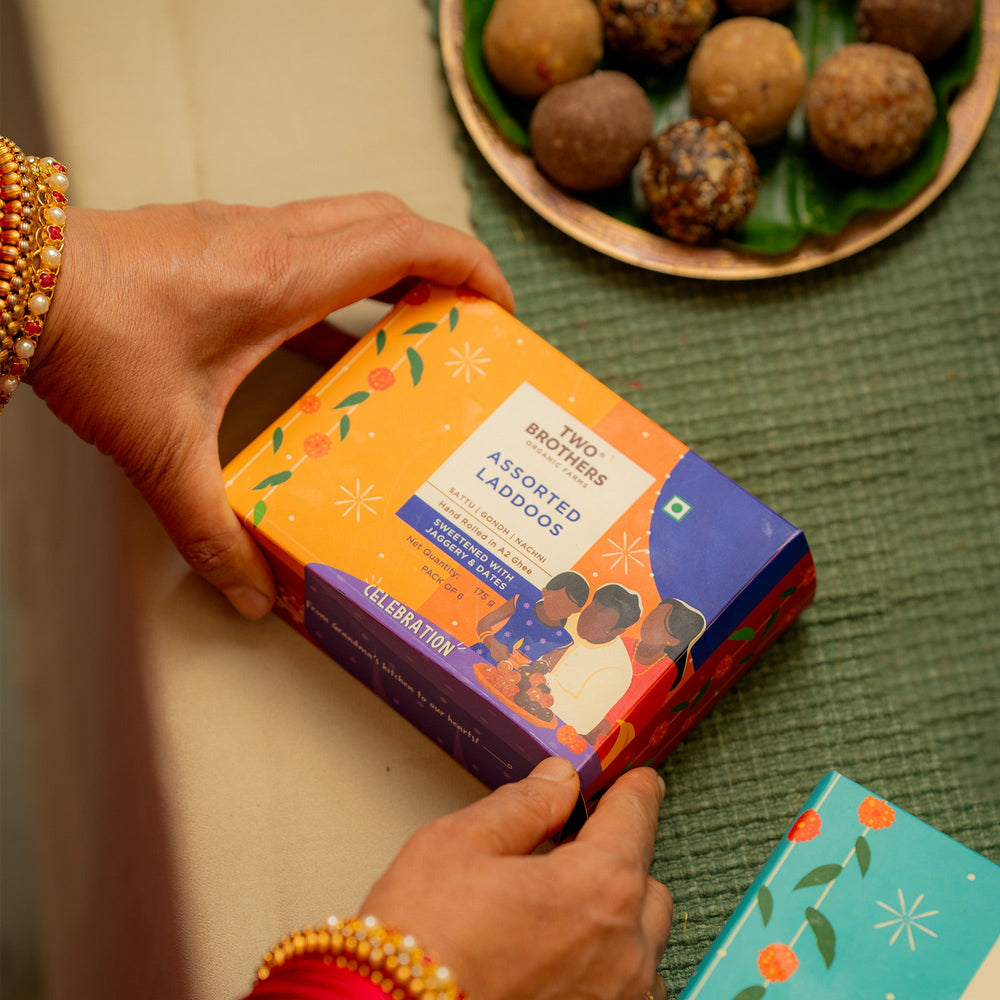 3 traditional laddoos | 6 pieces